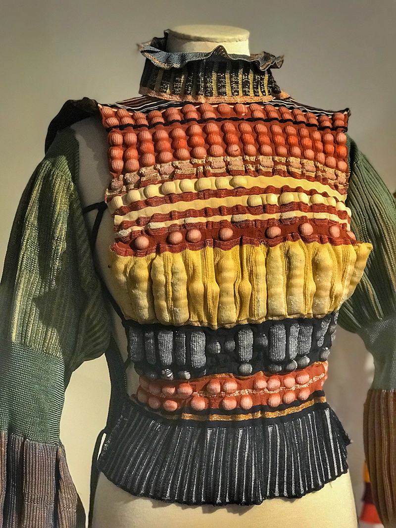 Weavers of The Clouds – Textile Arts of Peru: Peruvian fashion, crafts ...